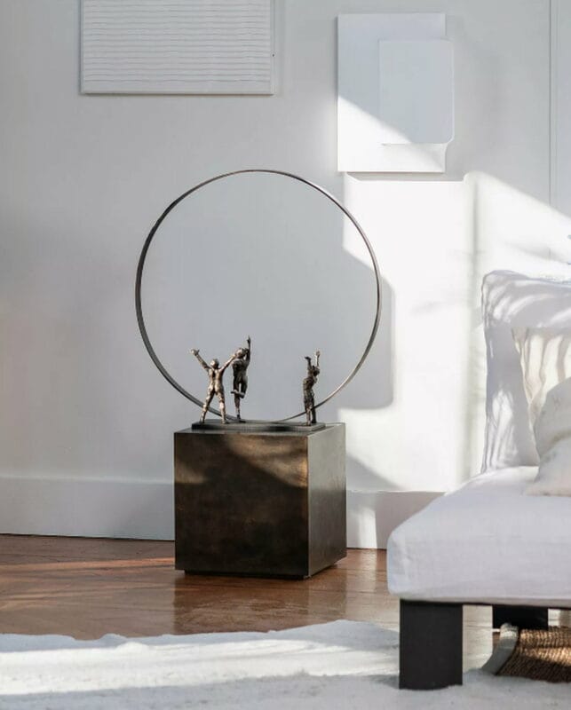 Bronzeskulptur "A time to dance" von Jacques Vanroose